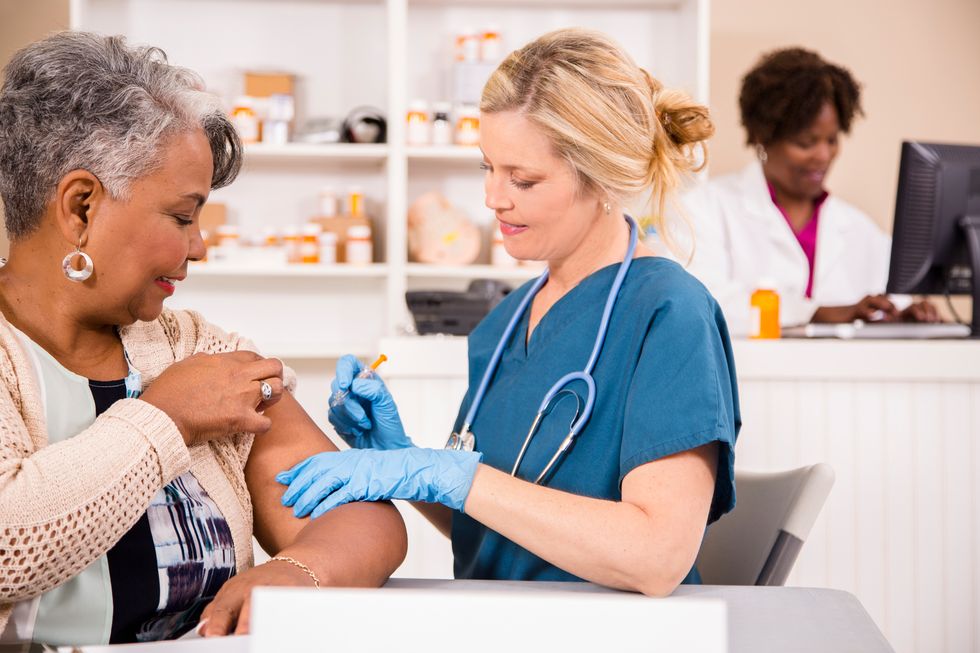 13 Things You Need to Know About Shingles - HealthyWomen