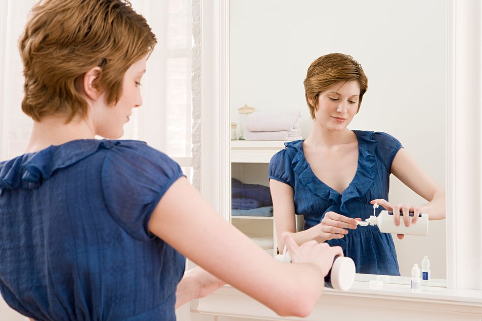 7 Important Things Every Contact Lens Wearer Must Know - HealthyWomen