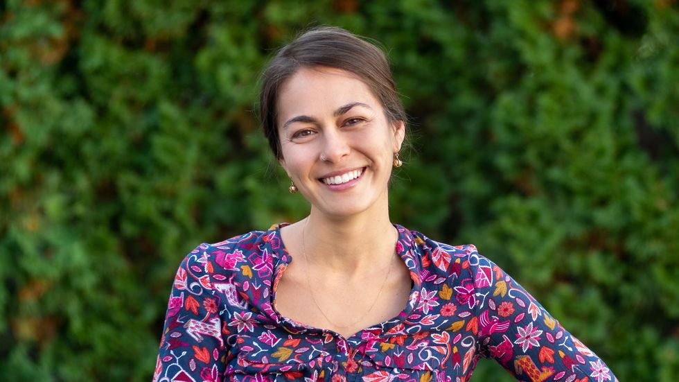 How I'm Embracing the Shape-shifting Nature of Grief - HealthyWomen