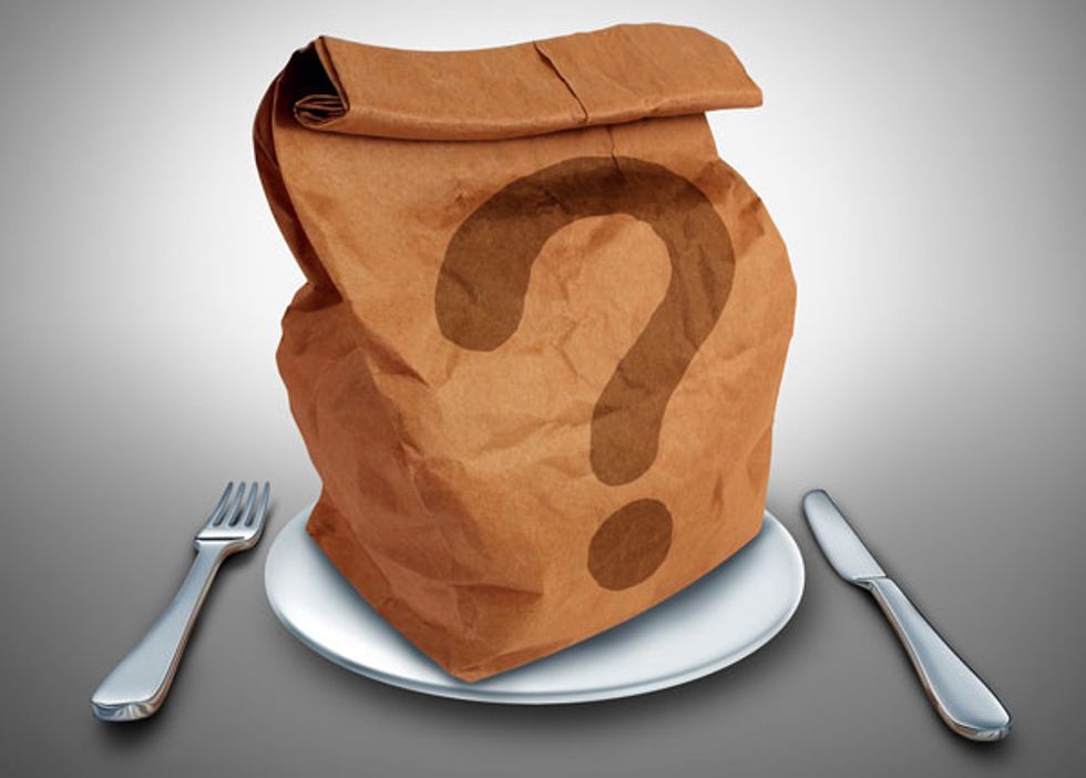 10 Tips for Dining Out With Food Allergies - HealthyWomen